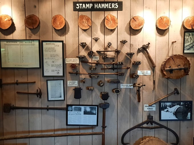 lumberjack steam train & camp 5 museum 9