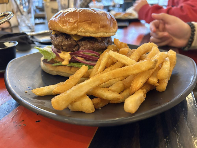 motor bar and restaurant 6