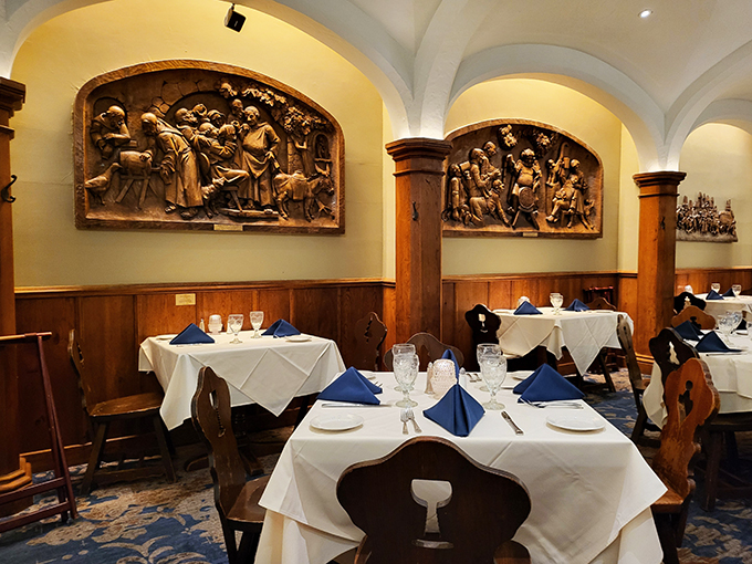 Mader's Restaurant 8