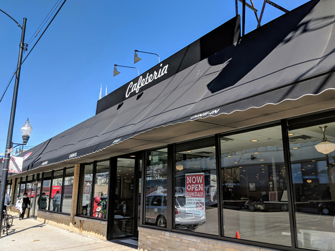 manny's cafeteria & delicatessen 1