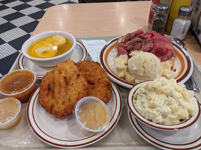 manny's cafeteria & delicatessen 5