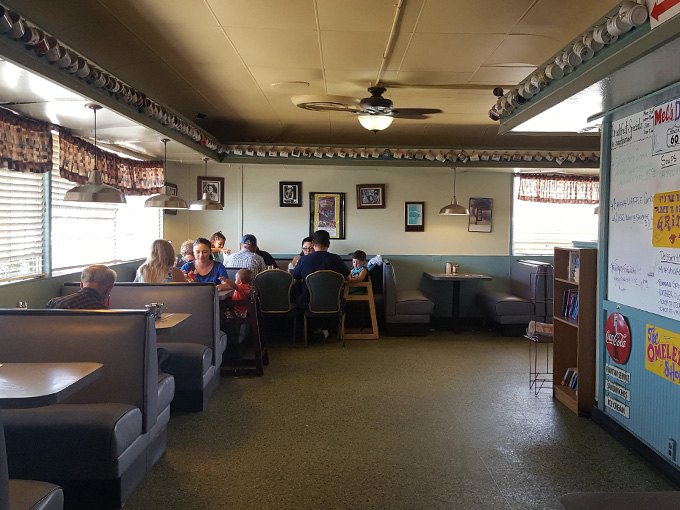 mel's diner 5