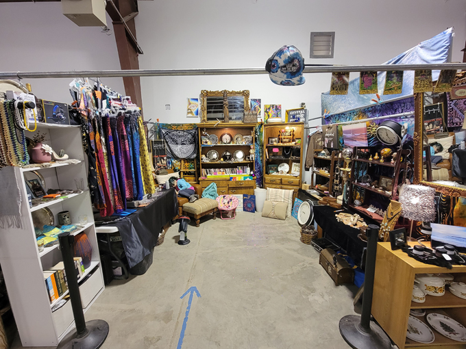 neely's korner indoor fleamarket and outdoor swap meet 6