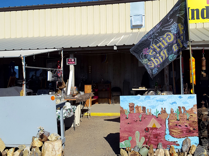 neely's korner indoor fleamarket and outdoor swap meet 8