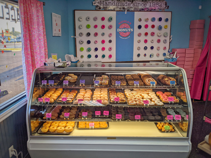 nicola&rsquo;s donuts 2