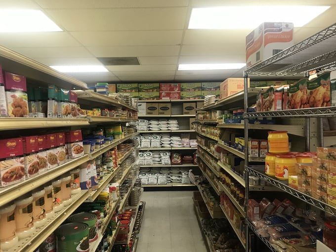 nur market & restaurant 9