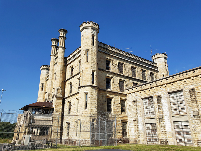 Old Joliet Prison 5