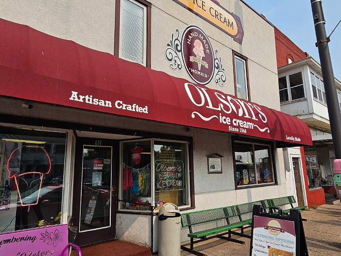 olson&rsquo;s ice cream 6