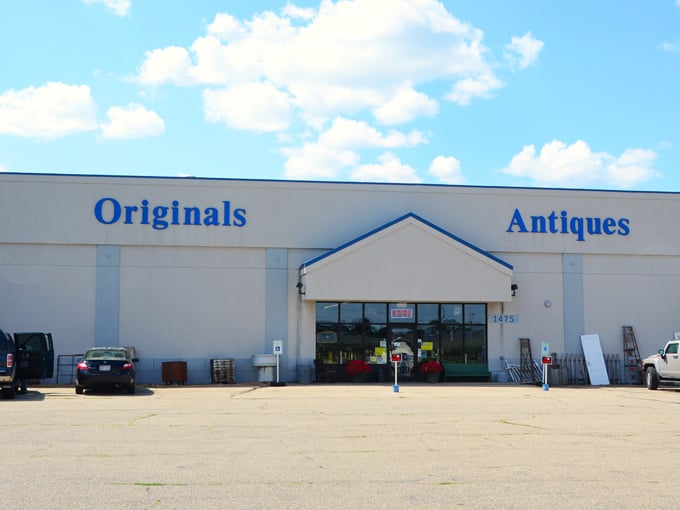 originals mall of antiques (oshkosh)