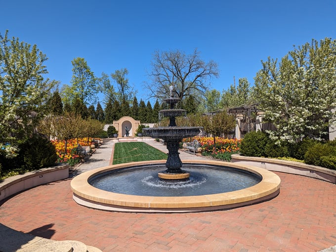 Paine Art Center & Gardens 8