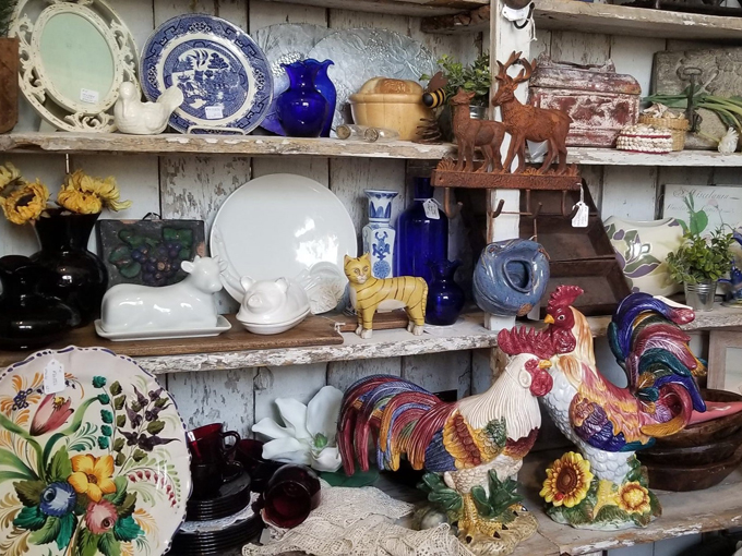 past & present shoppes 6