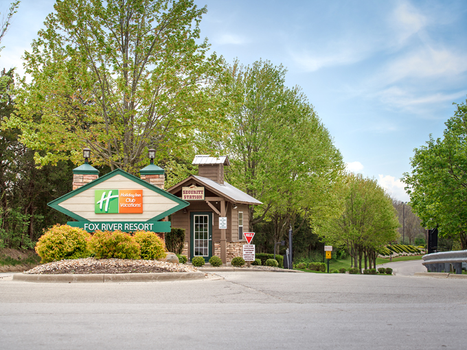 pirate's cay indoor water park 6