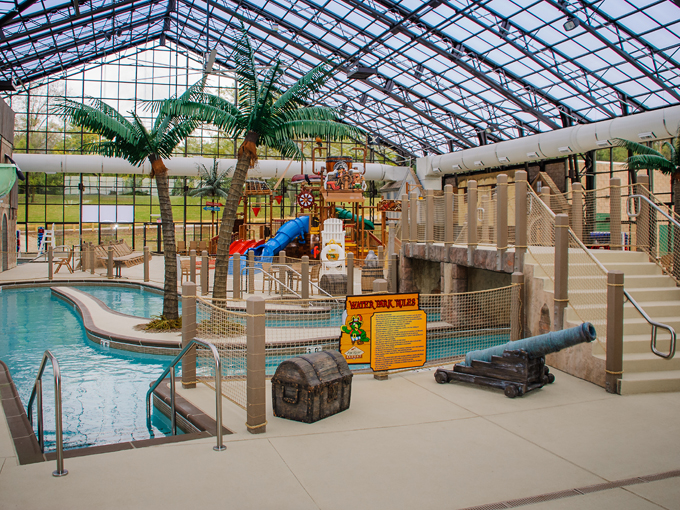 pirate's cay indoor water park 6