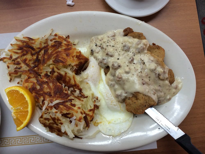 qc coffee and pancake house 6