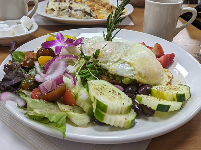 qc coffee and pancake house 9