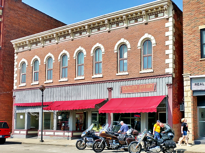 quality bakery (dodgeville) 1