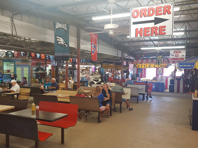 renningers flea and farmers market 5