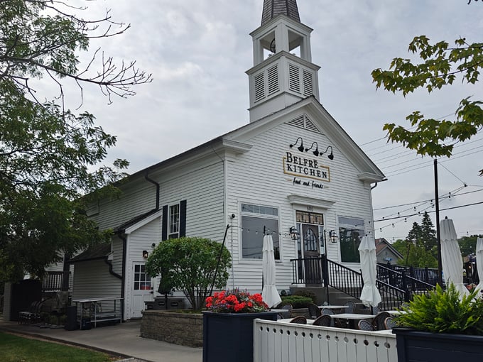 rickety robin antiques 6