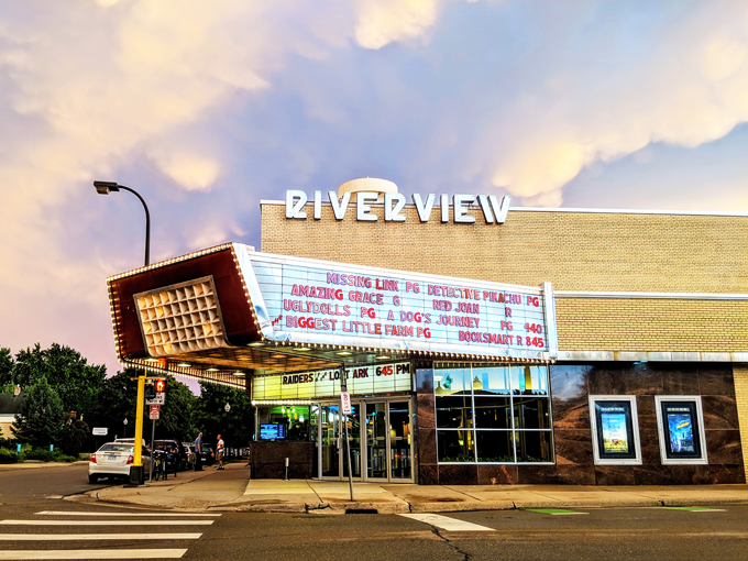 This Retro Cinema In Minnesota Will Take You On A Nostalgic Trip To The ...