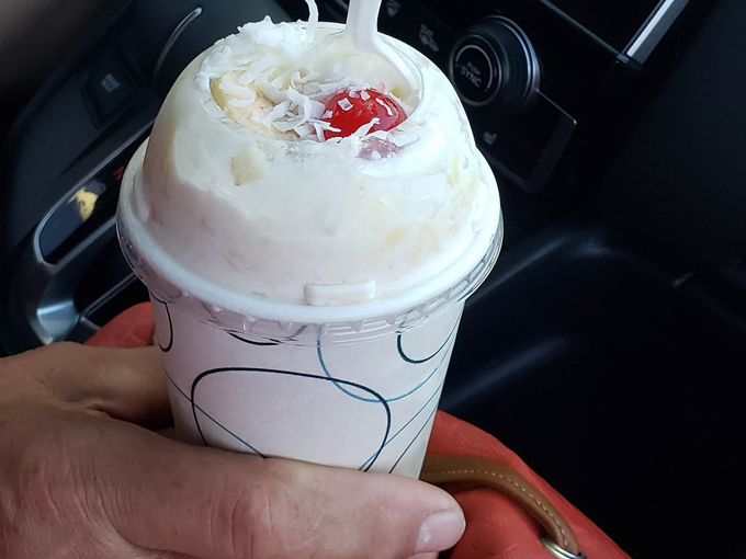 shirl's drive in waukegan 7