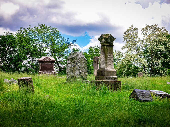 springdale cemetery 9