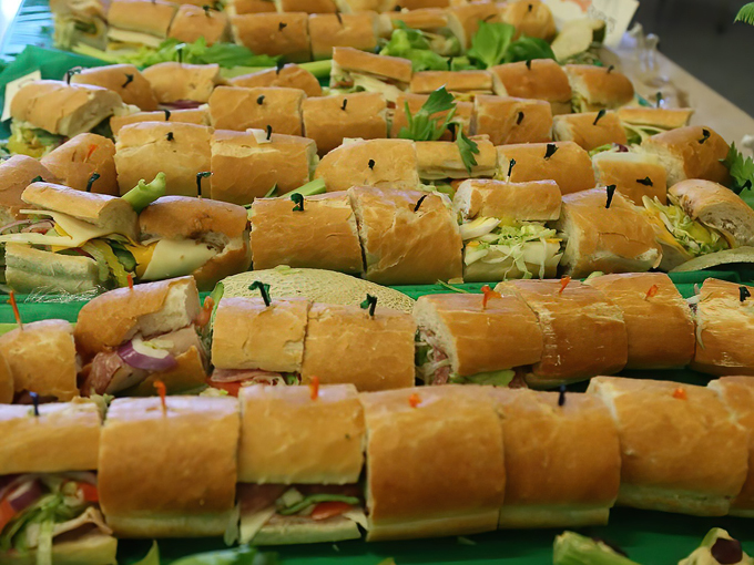 Starship Restaurant & Catering 8