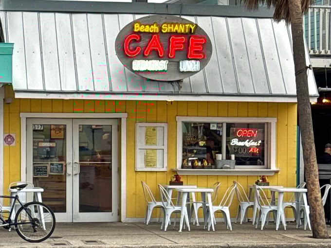 the beach shanty cafe 1