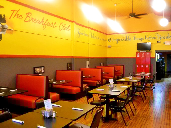 the breakfast club & pub (la crosse)