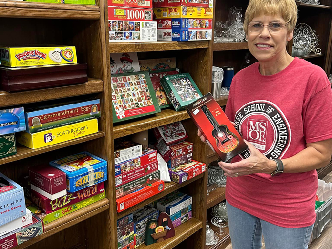 the forgotten treasures resale shop 5