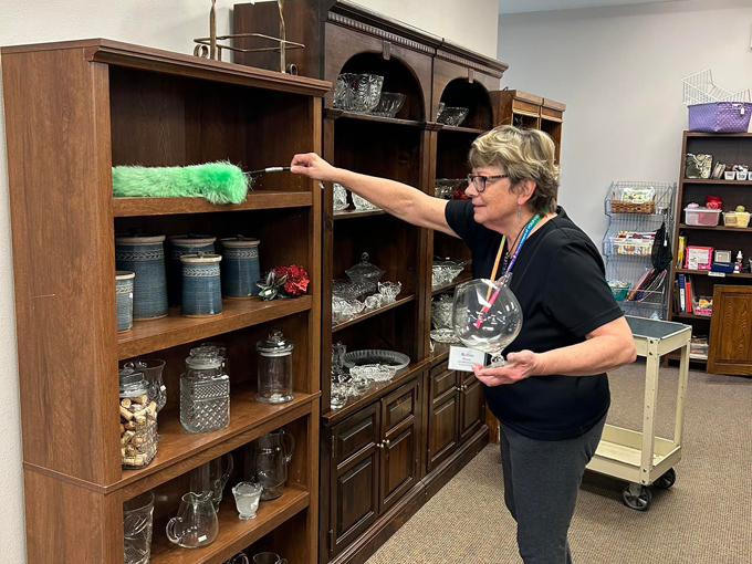 the forgotten treasures resale shop 8