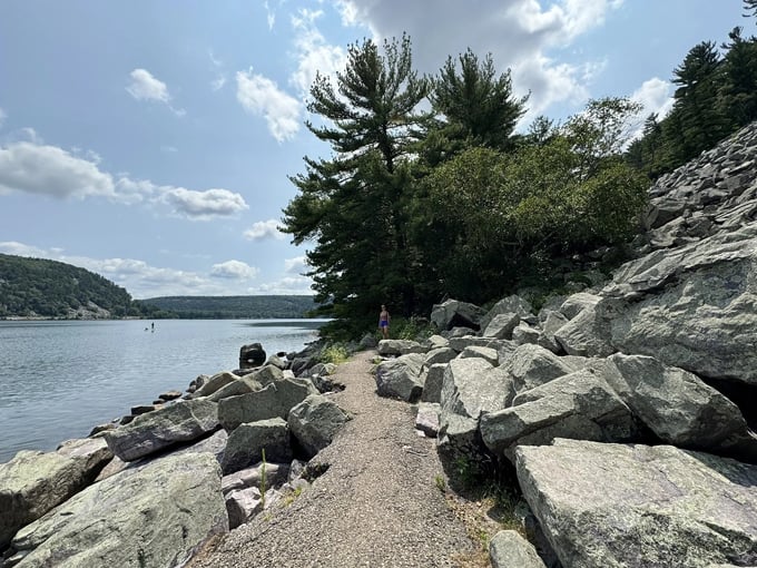 the tumbled rocks trail 3