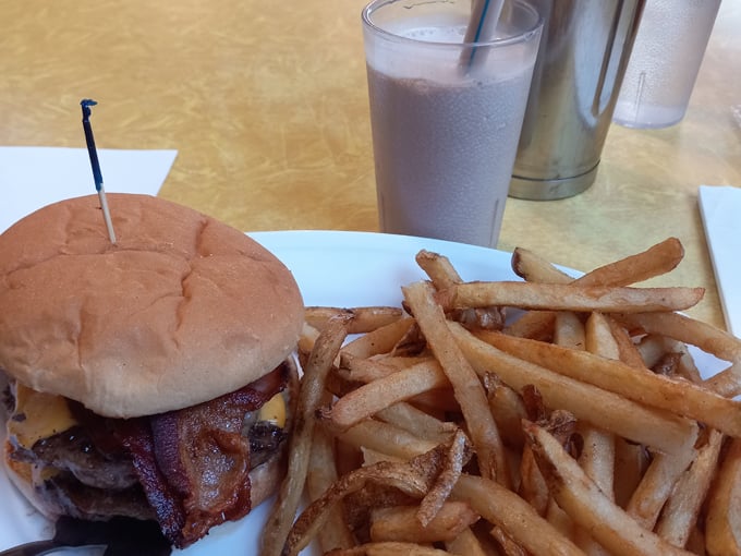 tom's ice cream bowl 5