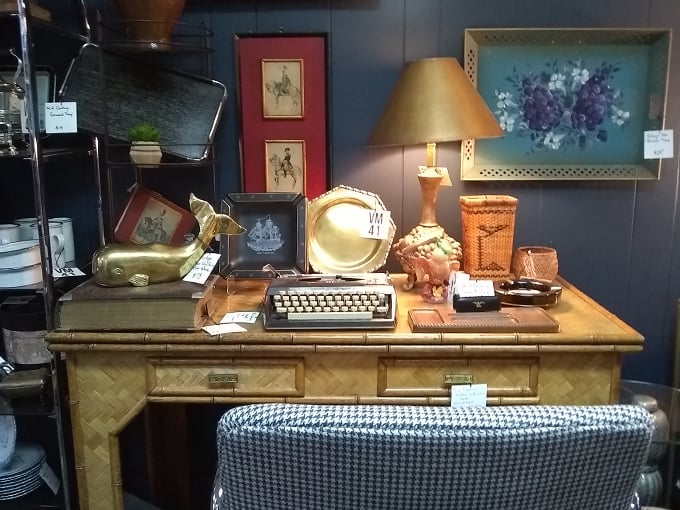 treasure house antiques & collectibles llc 6