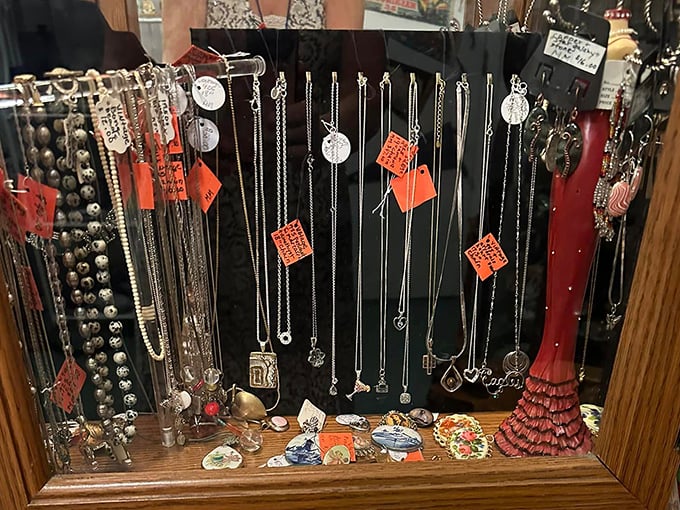 treasure house antiques & collectibles llc 7