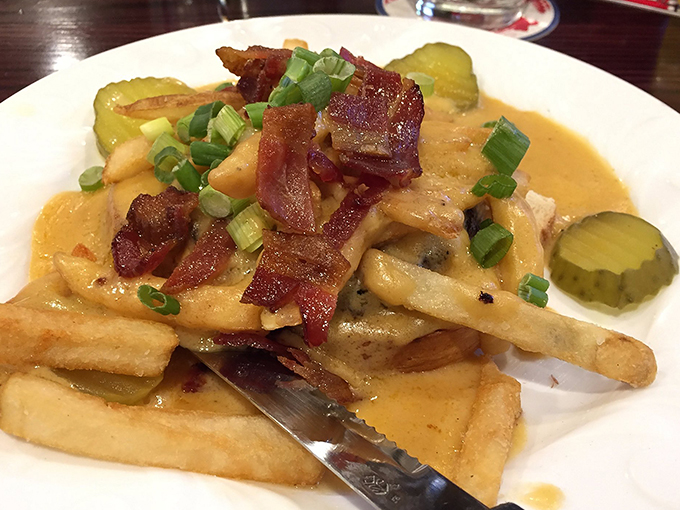 turner hall ratskeller restaurant 5