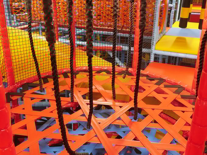 uptown jungle fun park 3