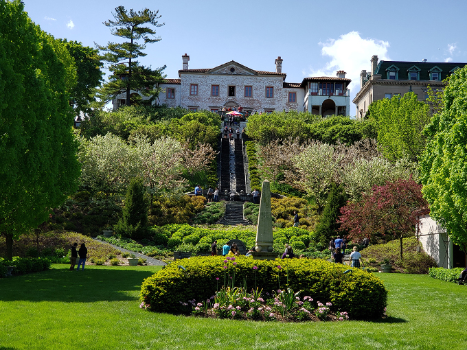 villa terrace decorative arts museum 9