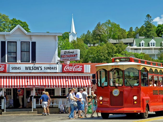 Wilson's Restaurant & Ice Cream Parlor 1