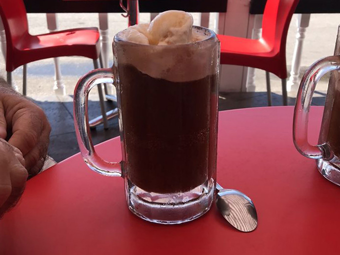 wilson's restaurant & ice cream parlor 3