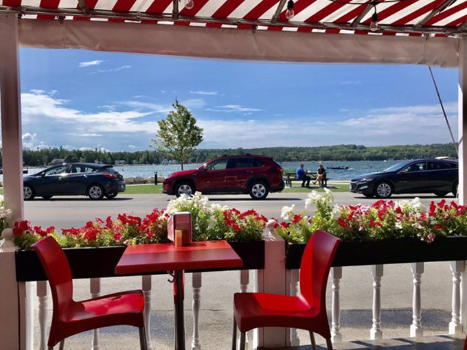 Wilson's Restaurant & Ice Cream Parlor 7