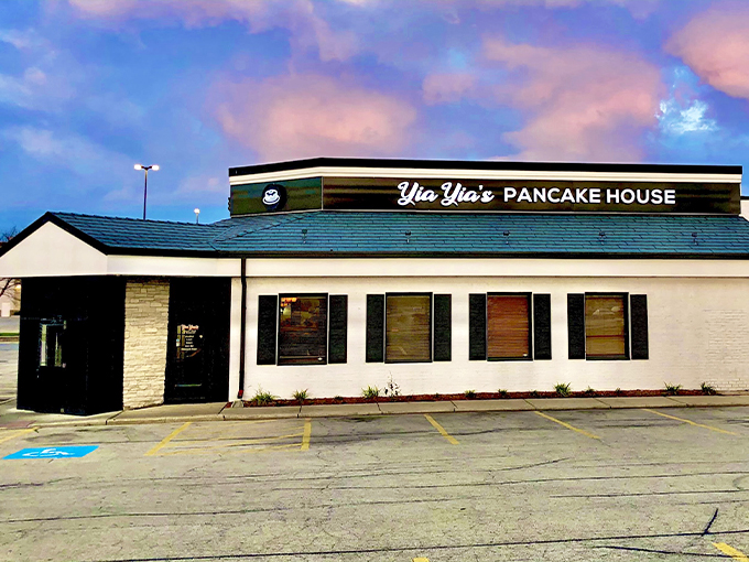 yia yia's pancake house & restaurant 1