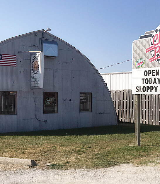 airplane hangar illinois diner ftr