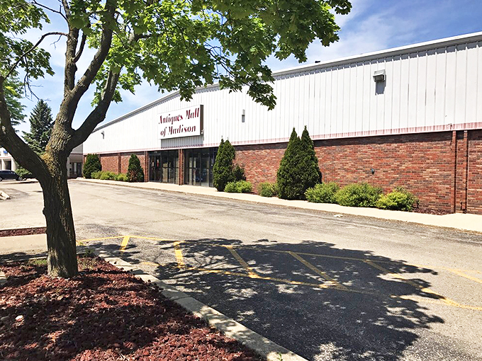 antique road trip wisconsin 5