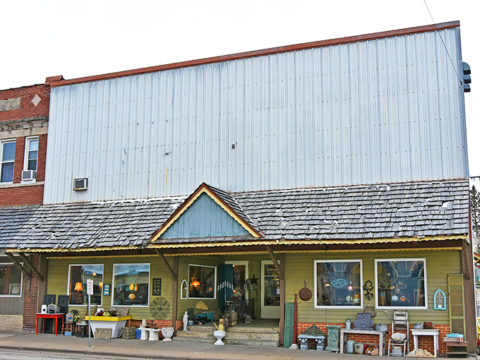 antique road trip wisconsin 7