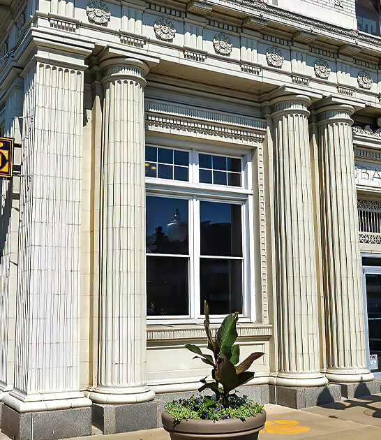 bank vault illinois restaurant ftr