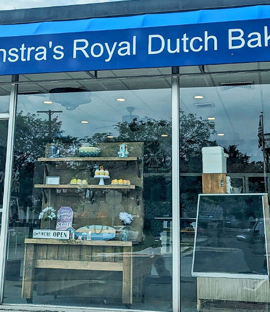 best cinnamon rolls michigan ftr