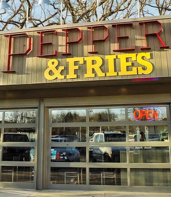 burgers kitschy minnesota restaurant ftr