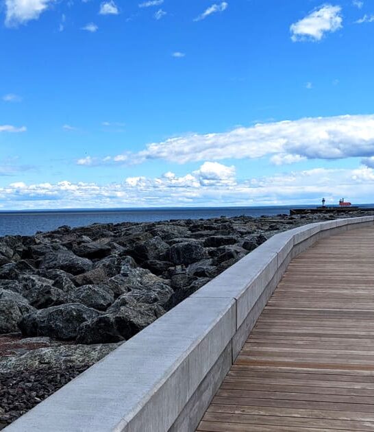 easy boardwalk trail minnesota ftr