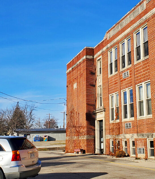 enormous antique wisconsin mall ftr