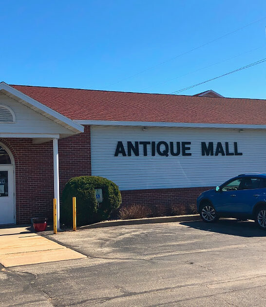 enormous wisconsin antique store ftr